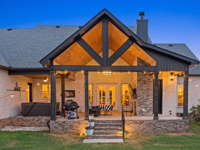 742 Kingdom Rd