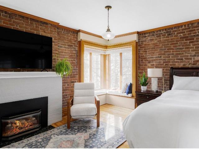 742 N Downing St, Denver, CO