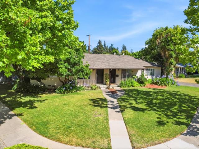 742 N Genevieve Lane