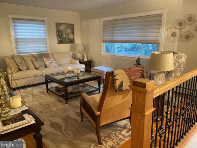 742 Whitehall Beach Rd, Annapolis, MD 21409