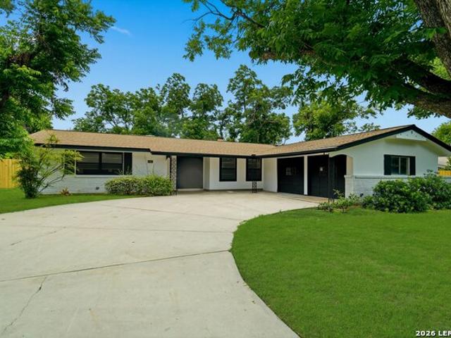 742 Winfield Cir