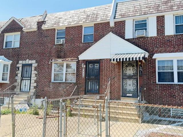 7434 Gilbert St, Philadelphia, PA 19138
