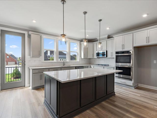 7434 Wetherington Lane