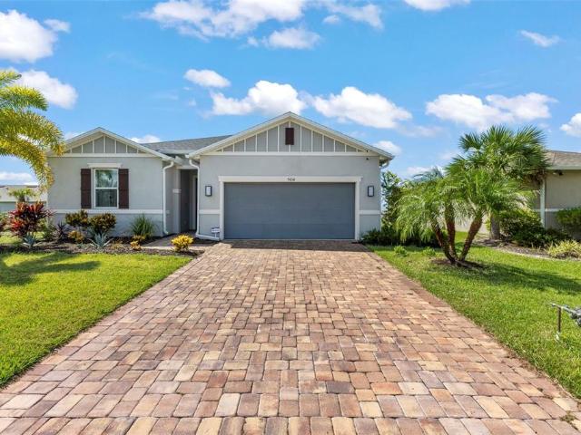 7434 35th Ln E, Sarasota, FL 34243 | MLS #A4686