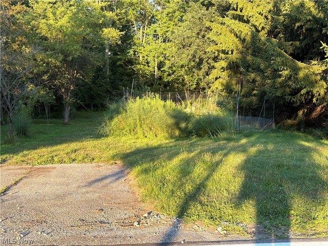 7435 Geauga St, Solon, OH 44139