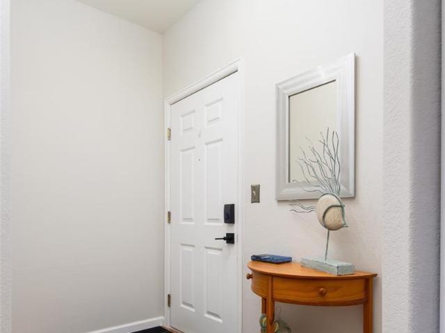 7435 S Alkire Street # 302