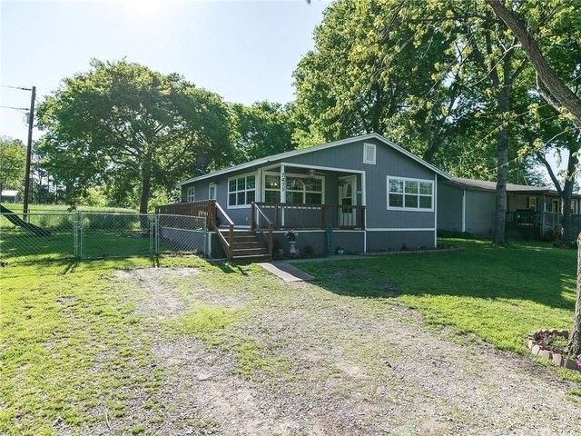 7435 Scenic Dr, Lone Oak, TX 75453