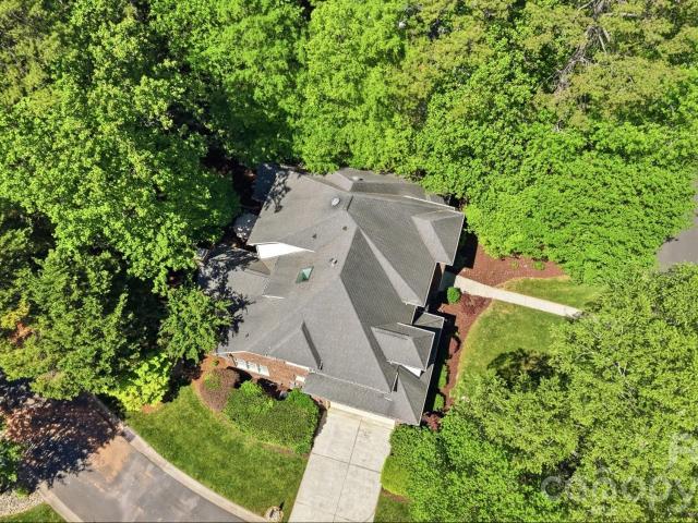 7436 Newmans Ridge Court