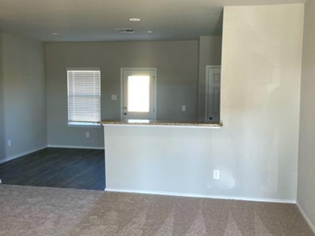7436 Capstone Rdg