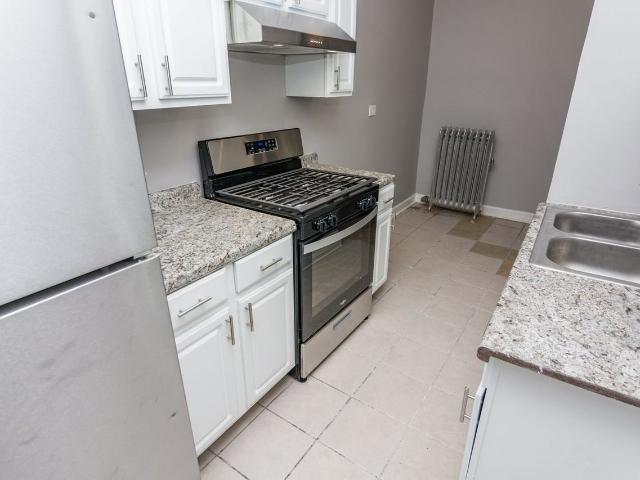 7436 S Kingston 2 Bedroom Apartment for Rent at 7436 S Kingston Ave, Chicago, IL 60649 South Shore