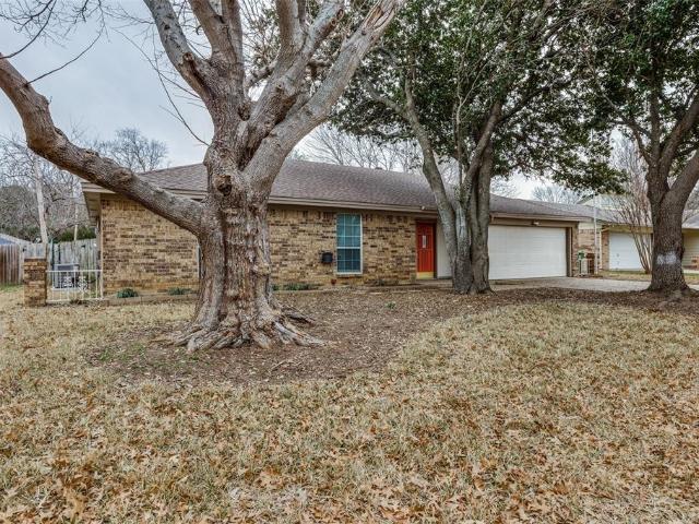 7436 Timberhill Dr, North Richland Hills, TX 76182 | MLS #21177 | Compass
