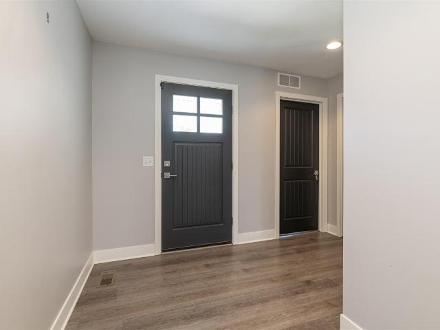 7438 Jamaica Lane
