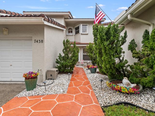 7438 Pinewalk Dr S, Unit 133, Margate, FL 33063 | Compass
