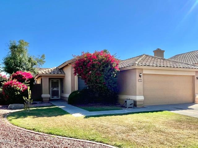 7439 W Crest Ln, Glendale, AZ 85310 | MLS #7016 | Compass