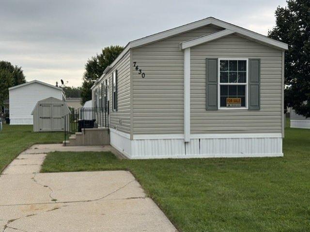 7430 Curry St SE, Caledonia, MI 49316