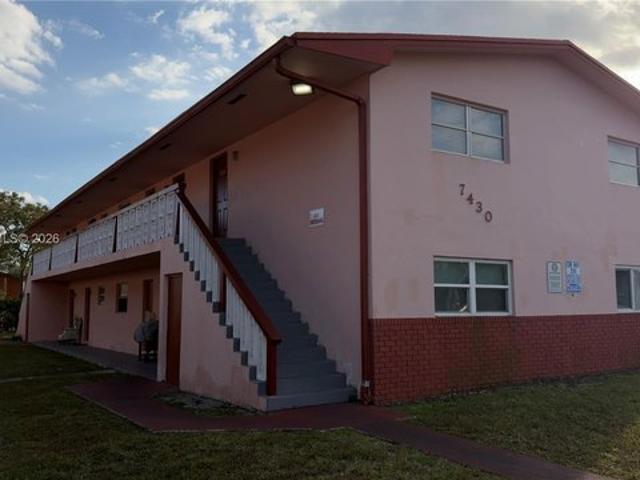 7430 SW 10th St Unit 101D, North Lauderdale, FL 33068