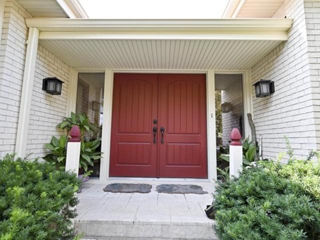 7431 N Hampton Rd, Lincoln, NE 68506
