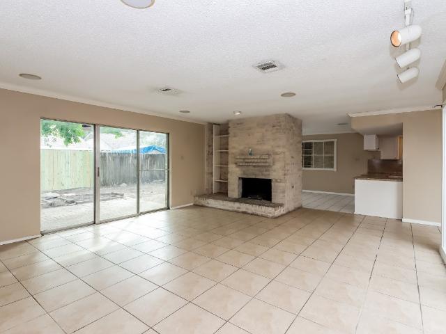 7431 Navidad Road