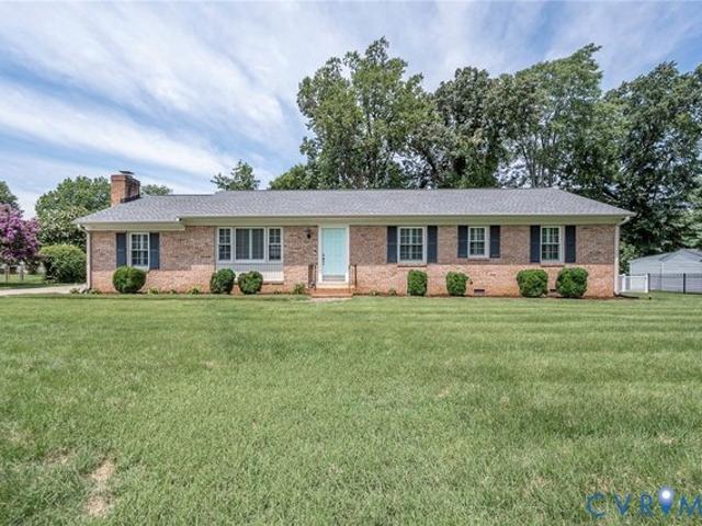 7431 Addie Dr, Hanover, VA 23111