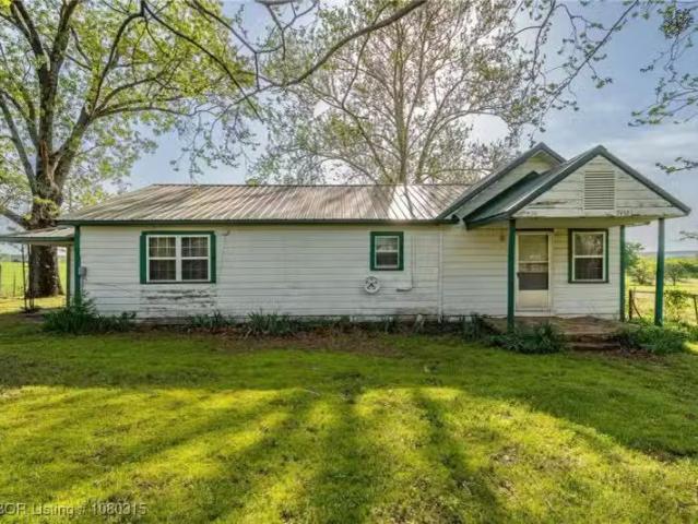 7432 FAIRVIEW RD, MULBERRY, AR 72947 Single Family Residence F.