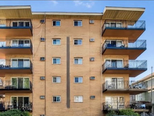 7432 W Washington St Unit 604, Forest Park, IL 60130