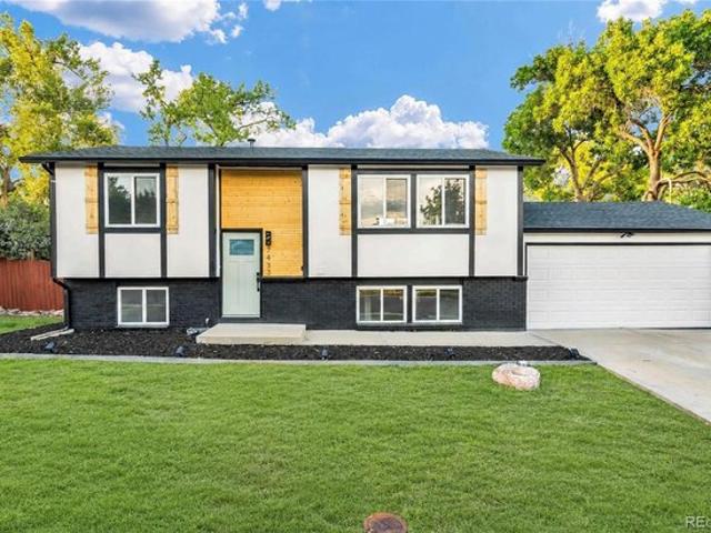 7433 W Hinsdale Dr, Littleton, CO 80128