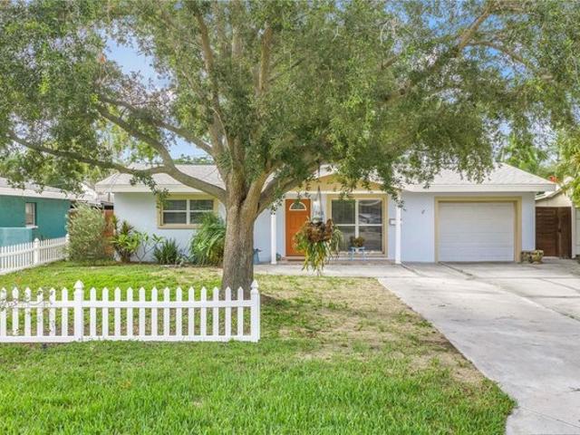 743 41st Ave NE, Saint Petersburg, FL 33703