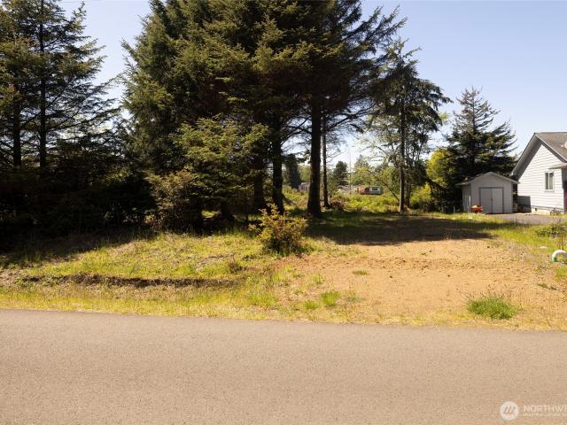 743 Copalis Ave NE, Ocean Shores, WA 98569 | MLS #2485