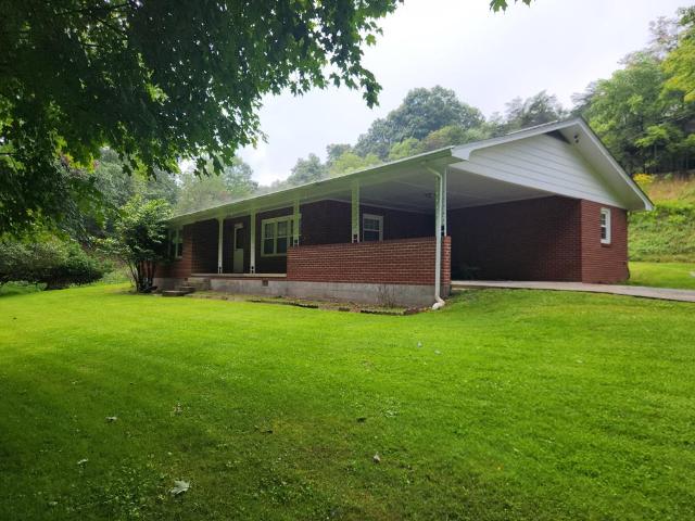 743 Greasy Creek Rd