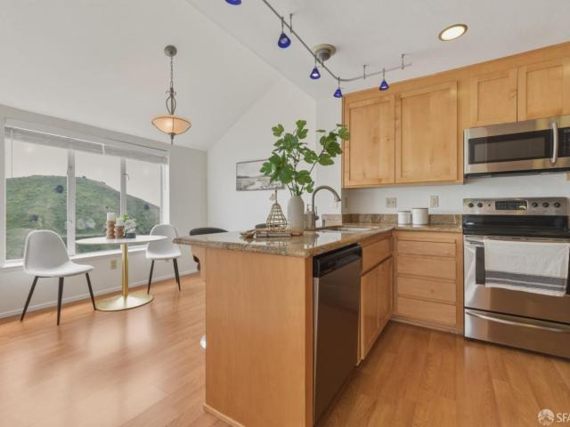 743 Green Ridge Dr, Unit 1, Daly City, CA 94014 | MLS #426120