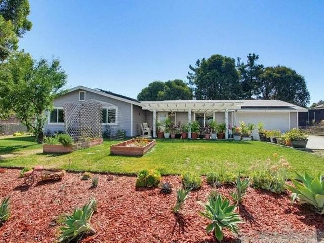 743 Davis St, Ramona, CA 92065