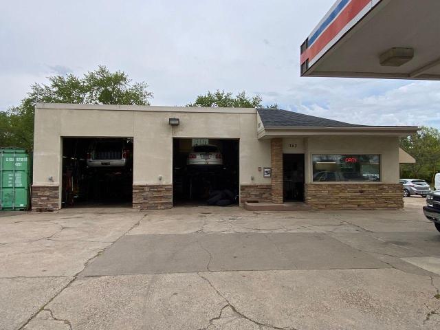 743 E Broadway Street