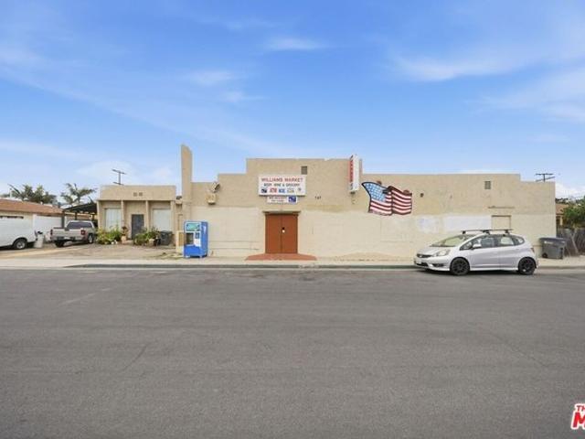 743 E Deloras Dr, Carson, CA 90745