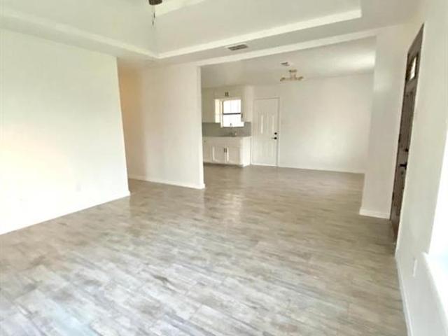 743 Hernandez Drive