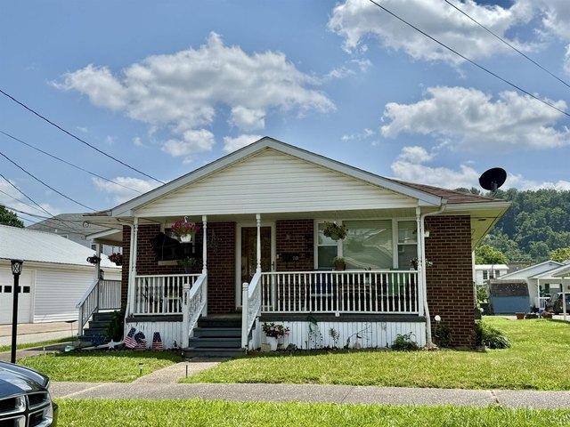 743 Lee St, Barboursville, WV 25504