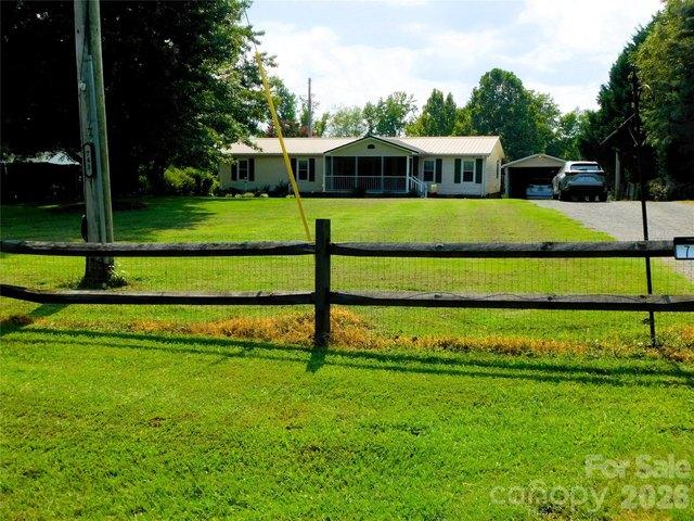 743 Liberty Hill Church Rd, Mount Gilead, NC 27306