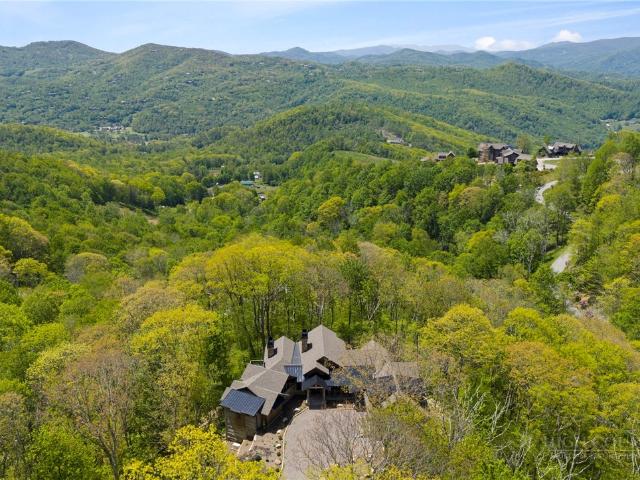 743 Skycamp Overlook