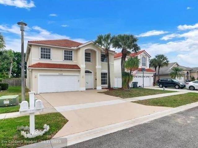 7445 Bryson Ct, Lake Worth, FL 33467