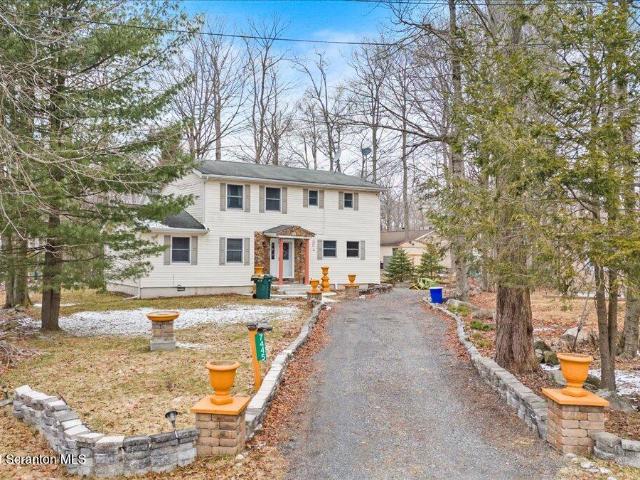 7445 Tamara Lane