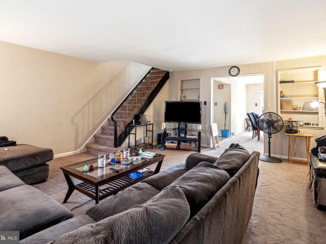 7446 Brockton Rd, Philadelphia, PA 19151 | Compass