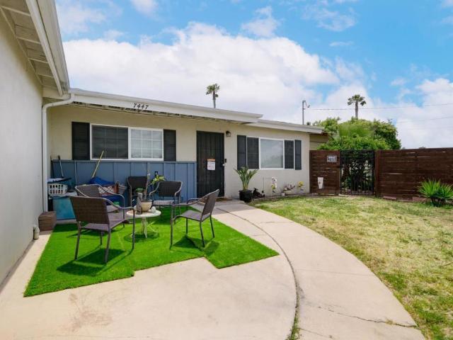 7447 Cahill Dr