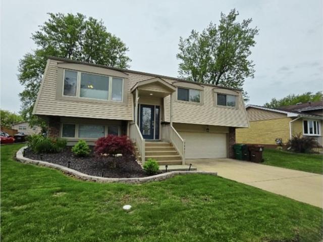 7447 th Pl, Tinley Park, IL 60477