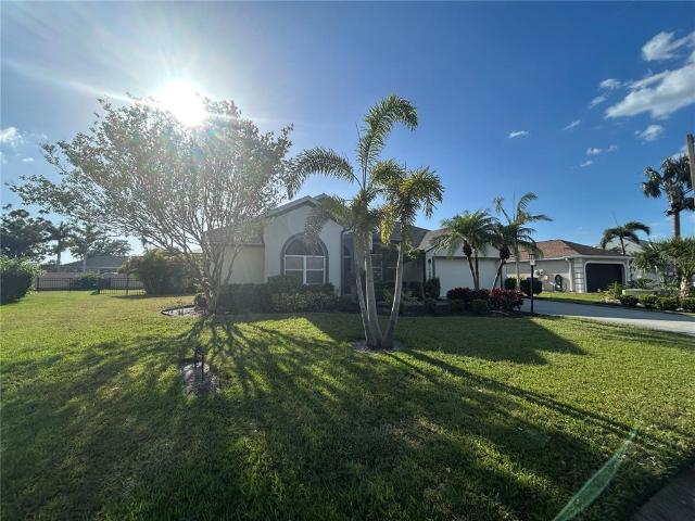 7448 39th Ct E, Sarasota, FL 34243 | MLS #A4650