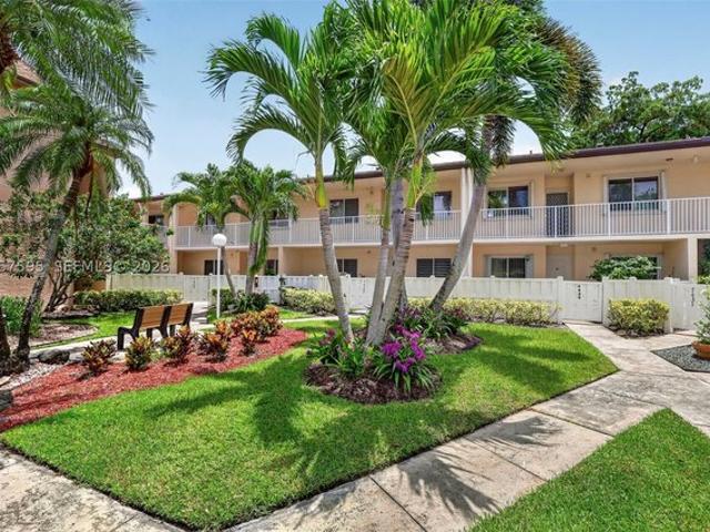 7449 N Devon Dr Unit 207, Tamarac, FL 33321