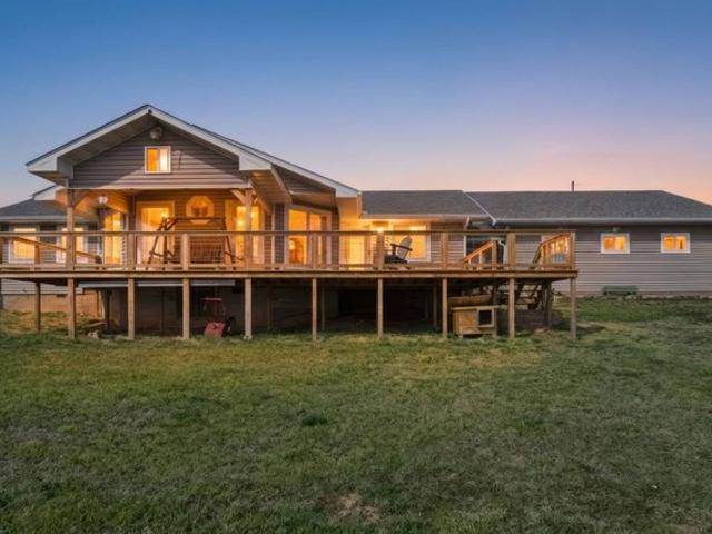 7449 Farm Road 2280, Seligman, MO 65745