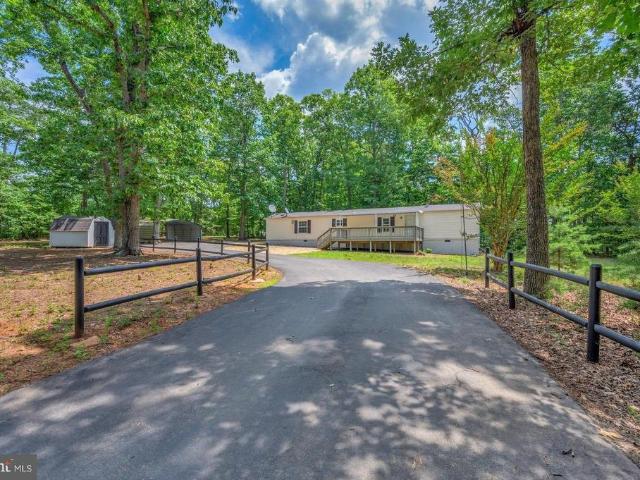 7449 Lakewood Lane