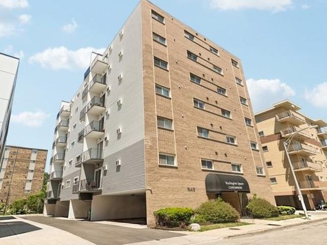 7449 Washington St Apt 403, Forest Park, IL 60130