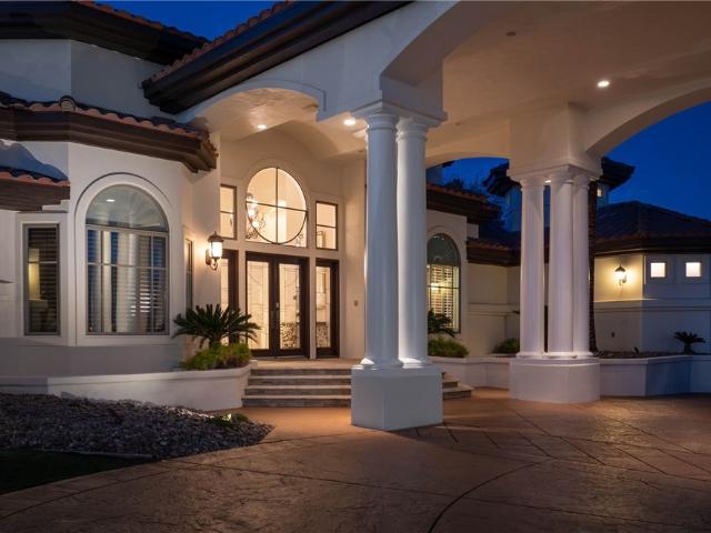 7440 Oak Grove Ave, Las Vegas, NV 89117 | MLS #2763 | Compass