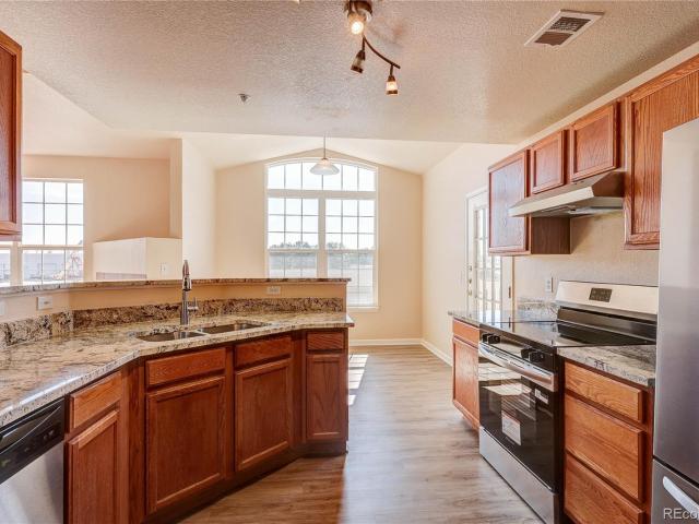 7440 S Blackhawk Street # 4 208