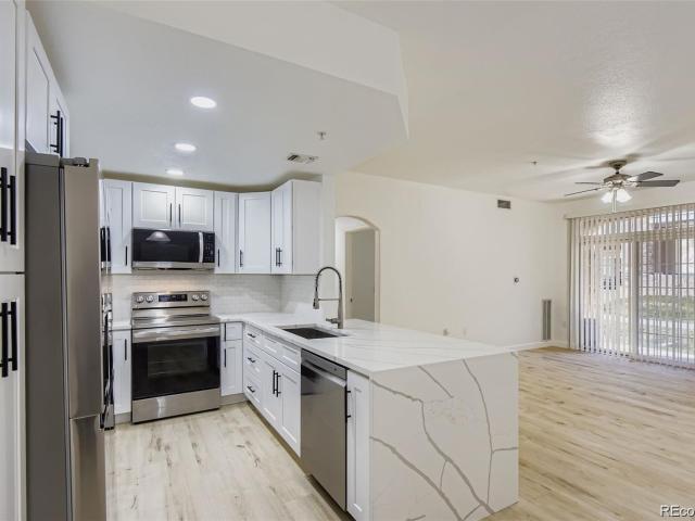 7440 S Blackhawk Street # 15 103